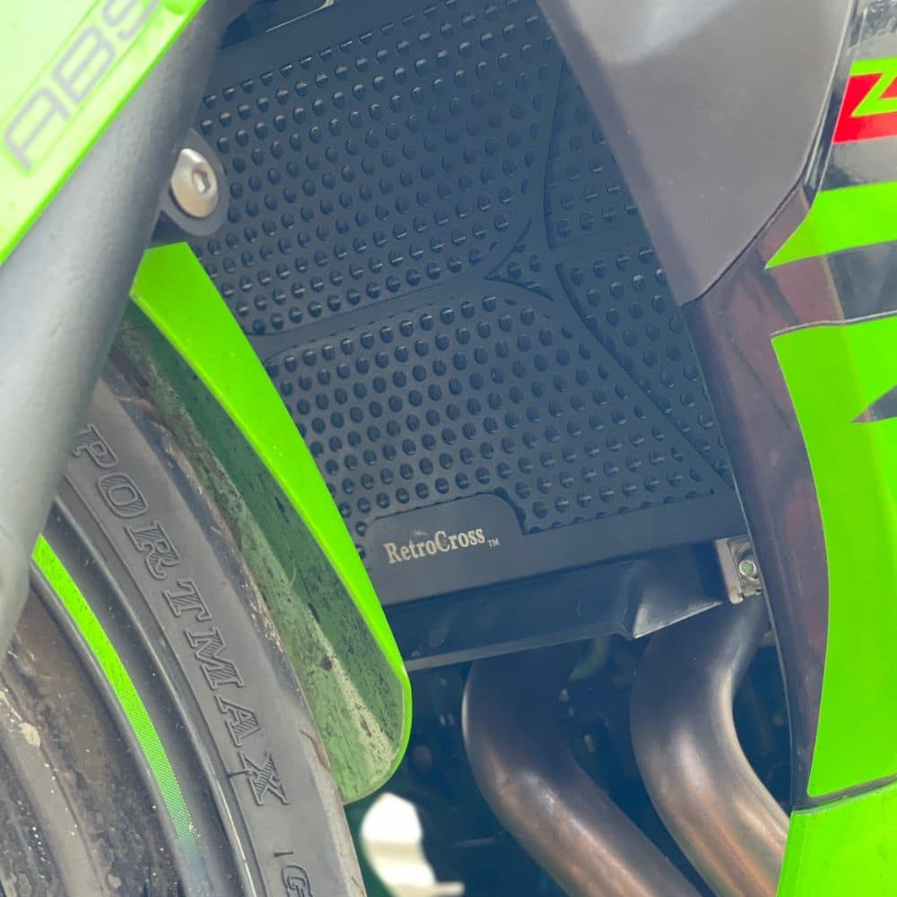 High-Quality Kawasaki Ninja 400 Radiator Guard - Retrocross India